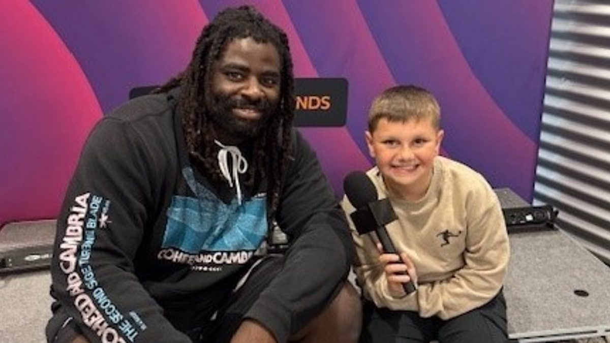 BBC Radio Humberside - Kofi Smiles, 11-year old football reporter ...