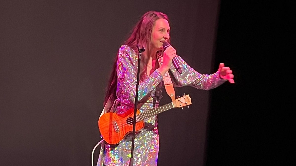 BBC Radio Cornwall - Upload with Daniel Pascoe, 12/06/2025, Mimi ...