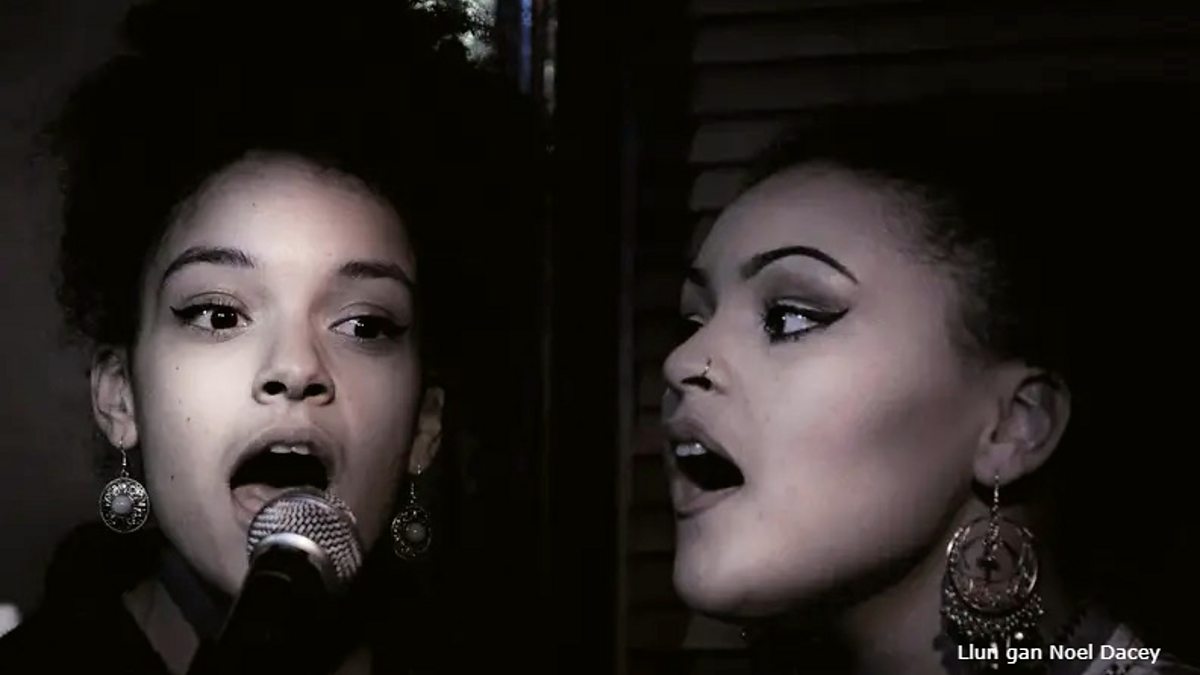 BBC Radio Cymru - Dros Ginio, Jennifer Jones yn cyflwyno, Tymor Merthyr ...