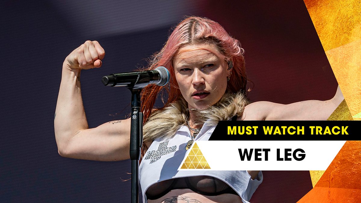 Glastonbury - Wet Leg - CPR - BBC iPlayer