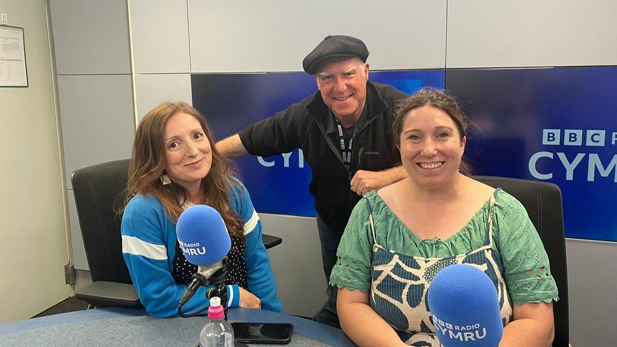 BBC Radio Cymru - Rhys Mwyn, Cofio Barry Cawley