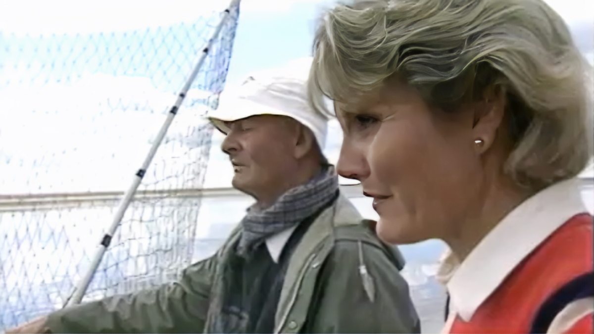 A Summer Journey with Angela Rippon - The Severn: 2. Tides and the West ...