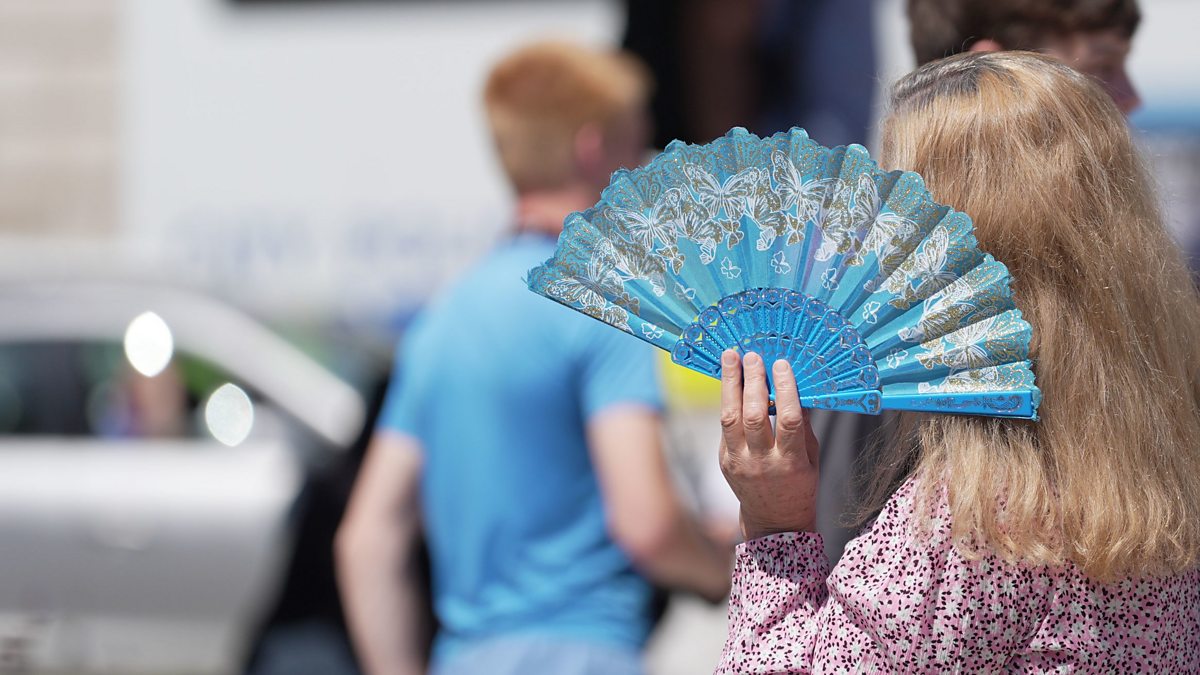 BBC News - Third Heatwave of 2025 Grips UK