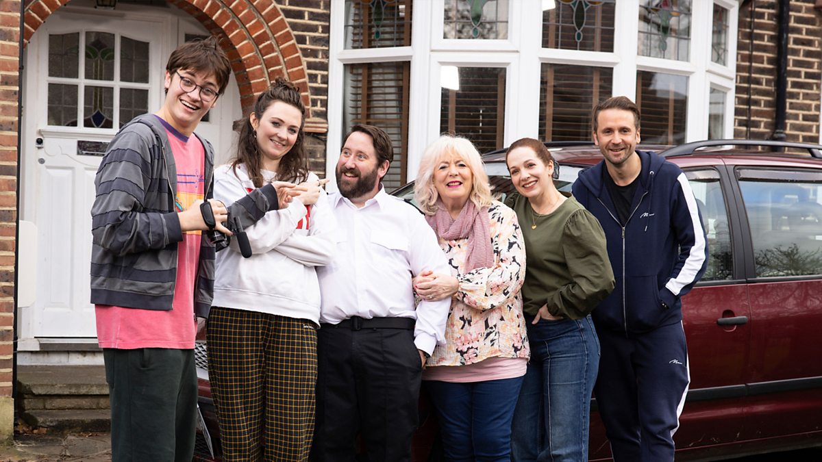 Here We Go - Series 3: 1. Mum and Dads Anniversary - BBC iPlayer