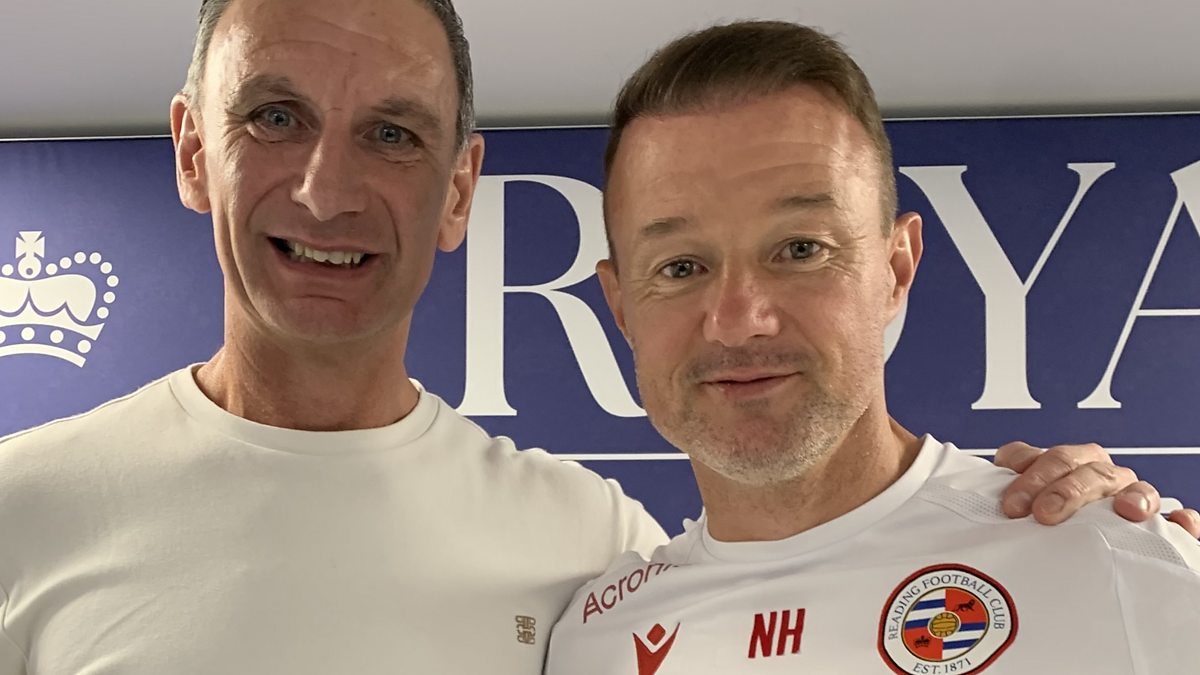 BBC Radio Berkshire - Reading FC, Reading Manager Noel Hunt not happy ...