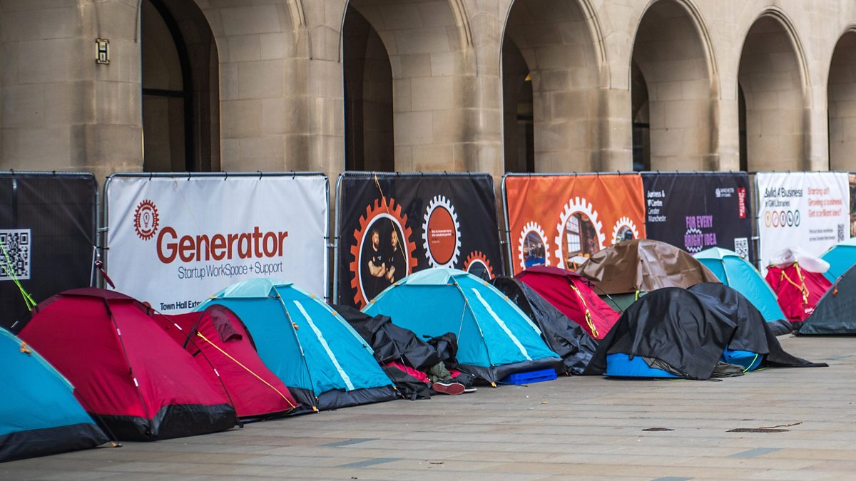 BBC News - Money Handouts Best Way to Stop Homelessness, Charity Says