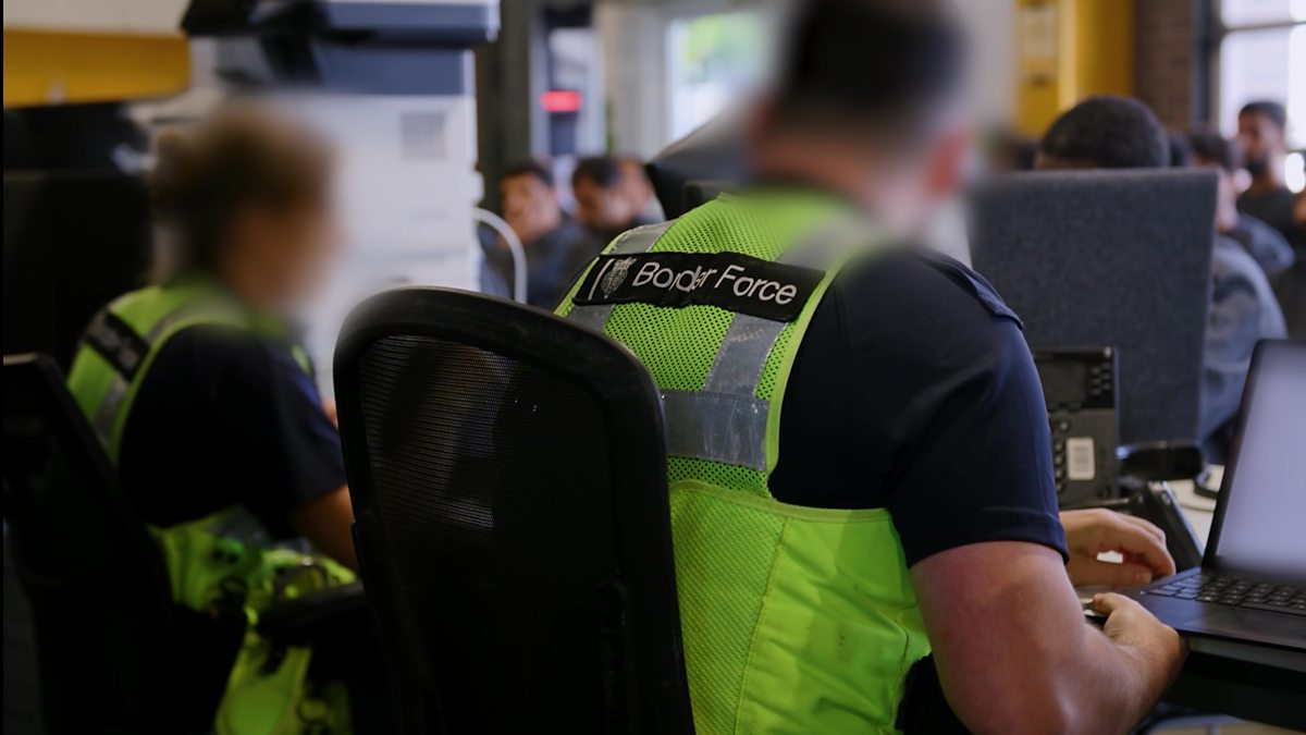 BBC News - Government Wins Migration Court Challenge