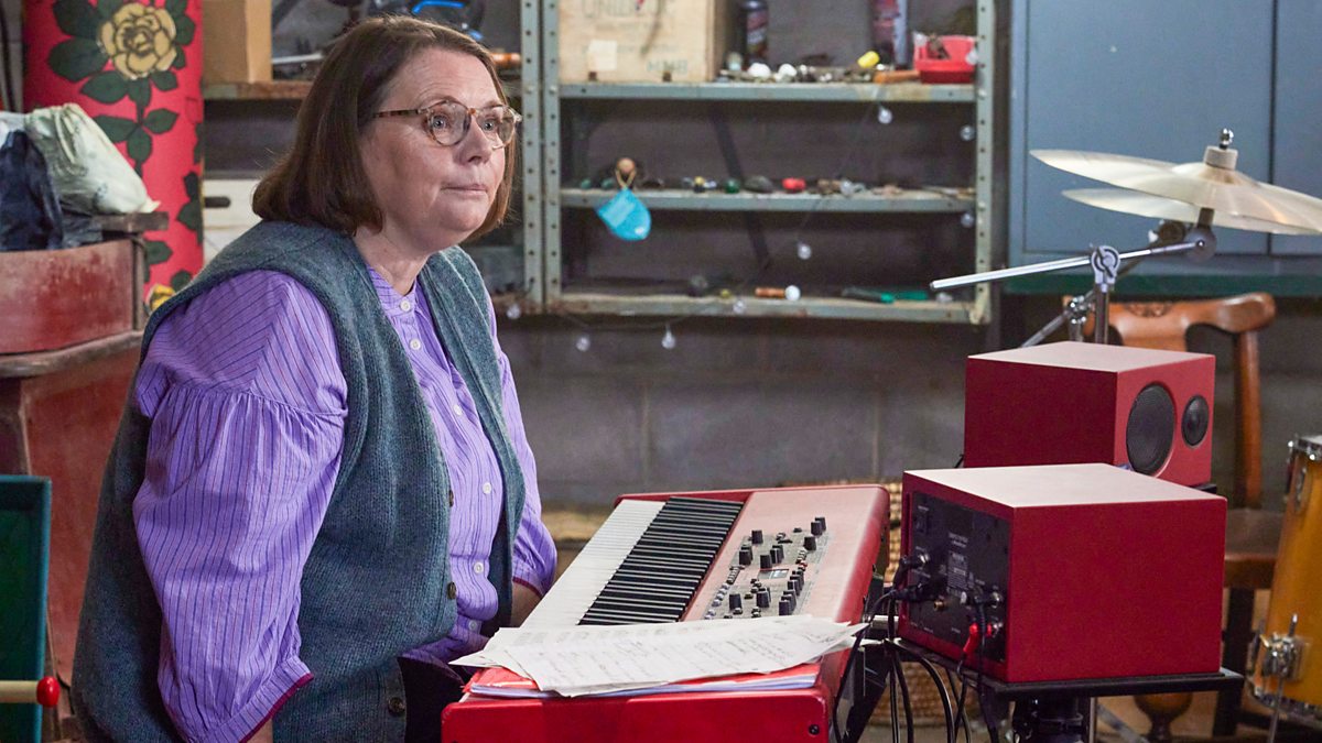 Riot Women - Series 1: Episode 2 - BBC iPlayer