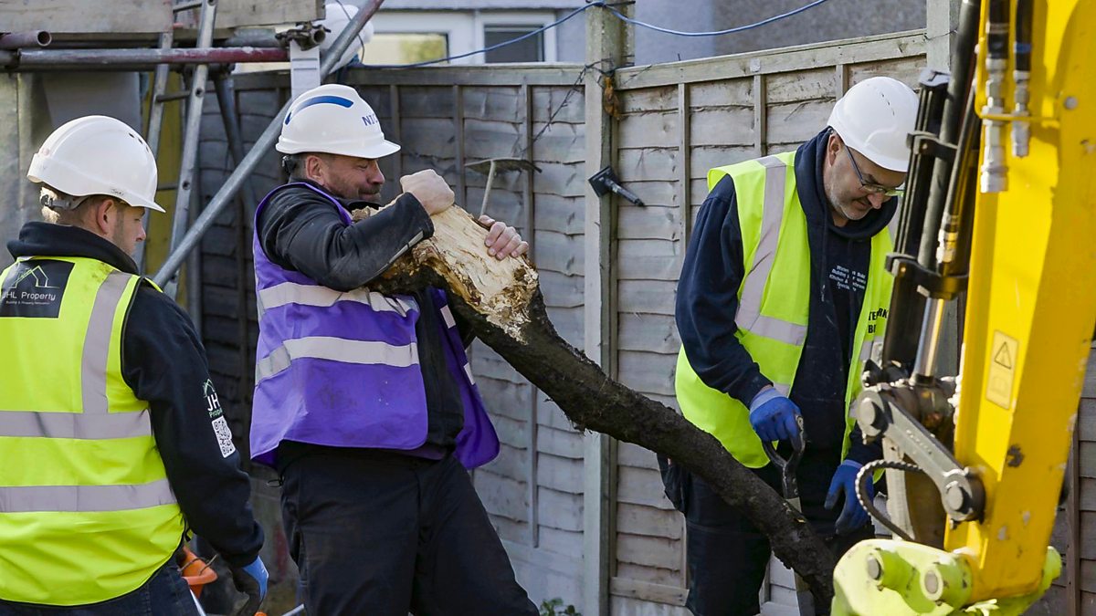 BBC One - DIY SOS, Series 34, Scott Siblings' New Chapter
