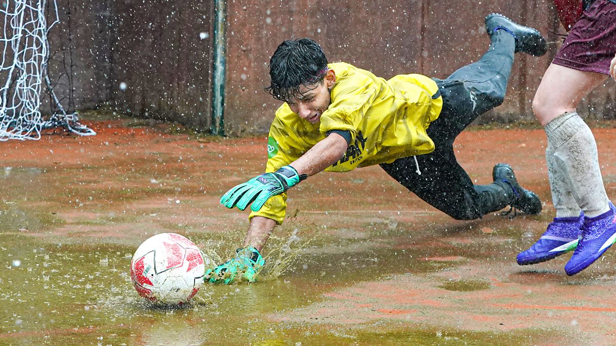 Jamie Johnson FC - Series 3: 6. Difference Maker - BBC iPlayer