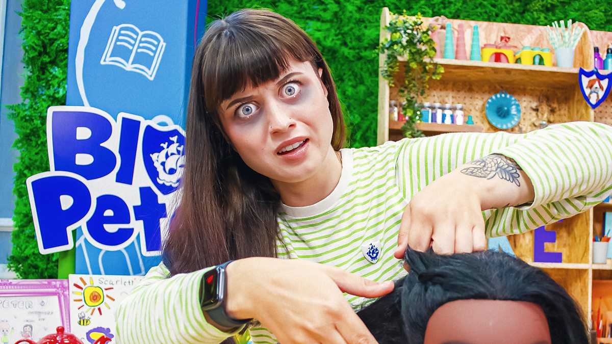 Blue Peter - Full Episodes: Halloween Makeovers and Spooky Reads - BBC iPlayer