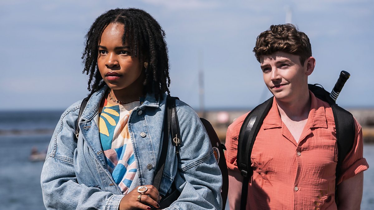 Hope Street - Series 5 : Episode 2 - Audio Described - BBC iPlayer