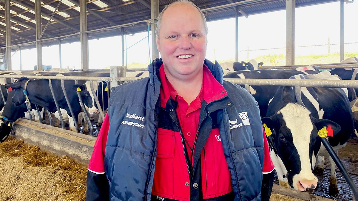 Farm 999 - Series 1: 1. Fields of Danger as Farmer Is Impaled and Eagles Threaten Highland ...