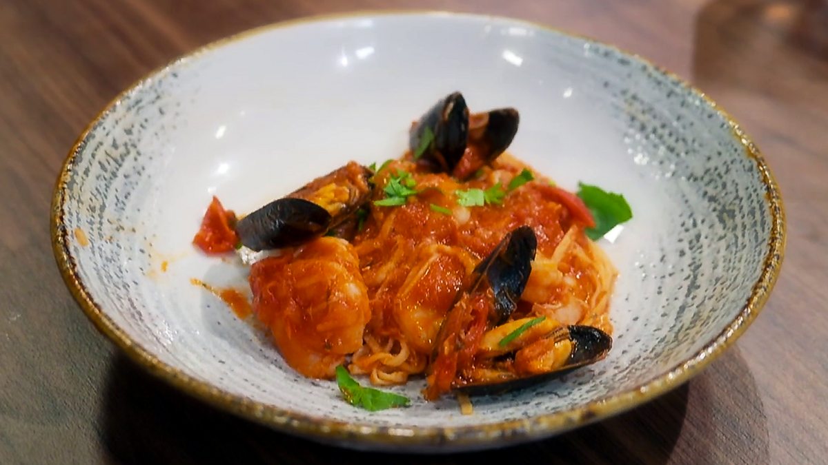 Celebrity MasterChef - Series 20: Episode 3 - BBC iPlayer