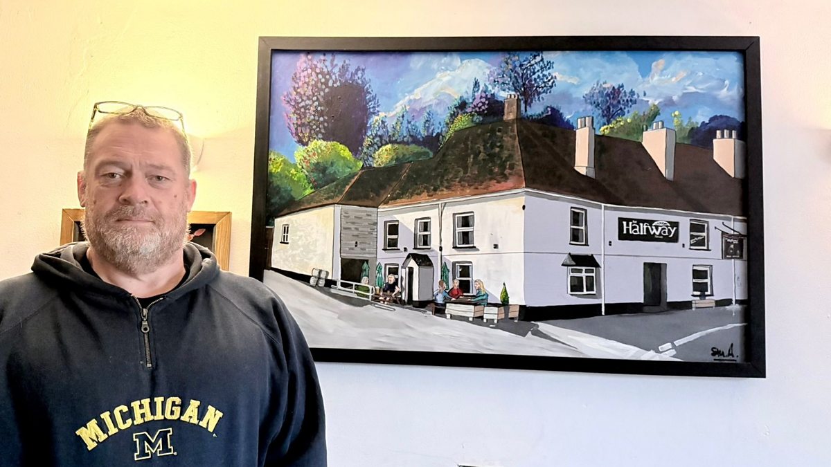 BBC Radio Cornwall - James Dundon, 22/11/2025, The Halfway House at ...