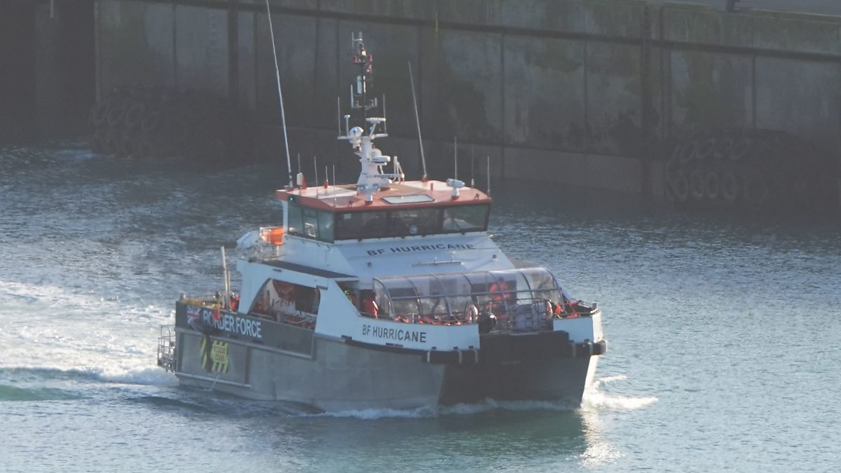 BBC News - Small Boat Channel Crossings Resume