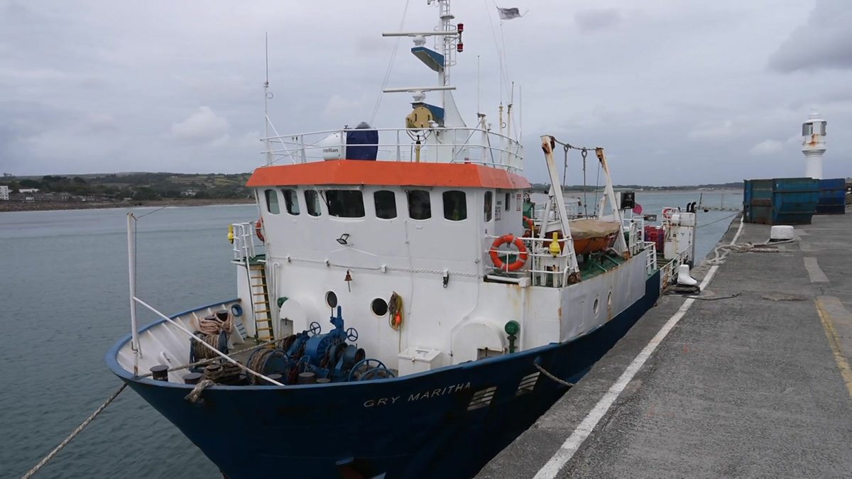 BBC Radio Cornwall - James Churchfield, (15/12/2025), Gry Maritha ...