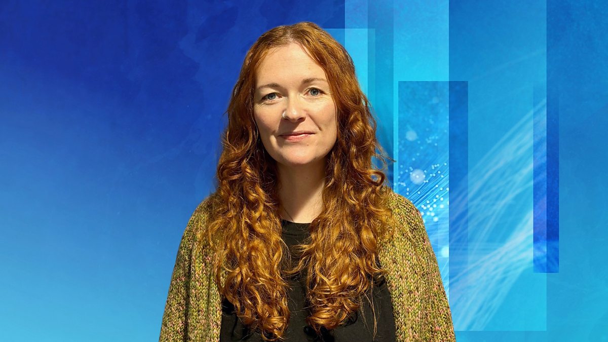 BBC Radio Cymru - Llwyfan gyda Manon Steffan Ros, 01/02/2026