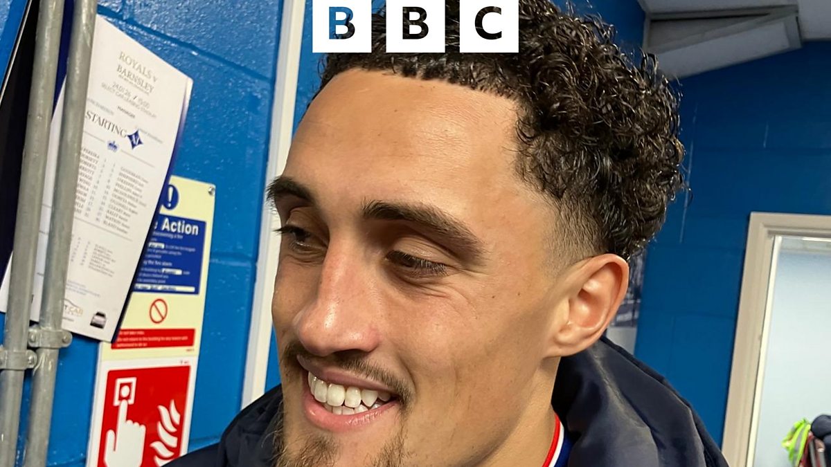 BBC Radio Berkshire - Reading FC, Haydon Roberts: 'Really happy' with ...