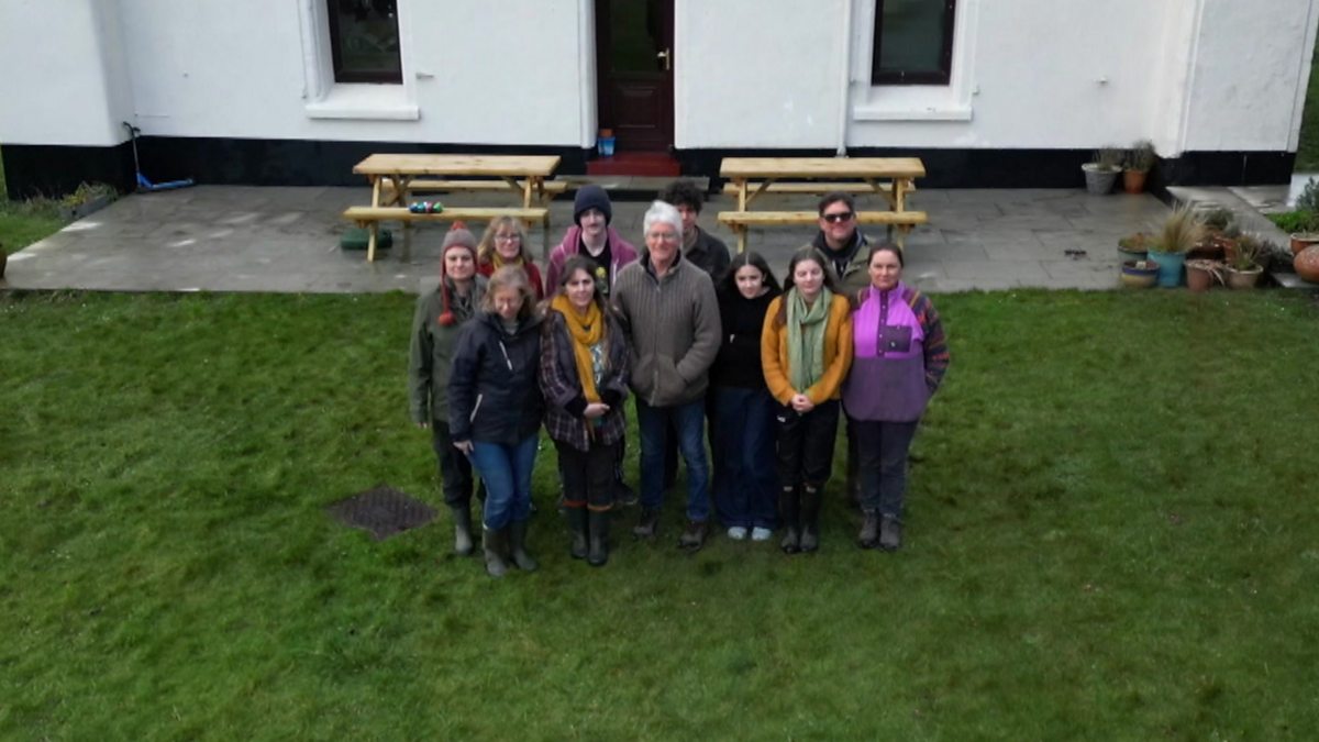 Co-Living to Cut Down Costs - BBC iPlayer