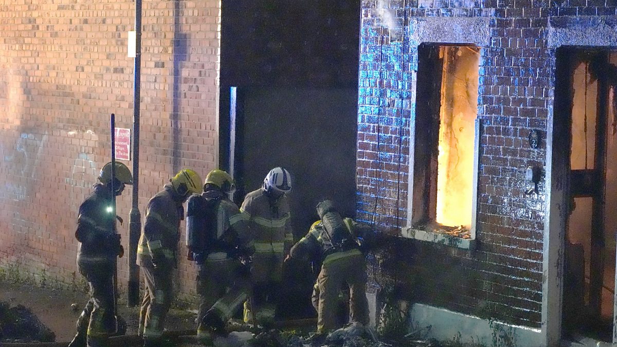 BBC News - Homes and Bus Set Alight in Belfast After Knife Attack
