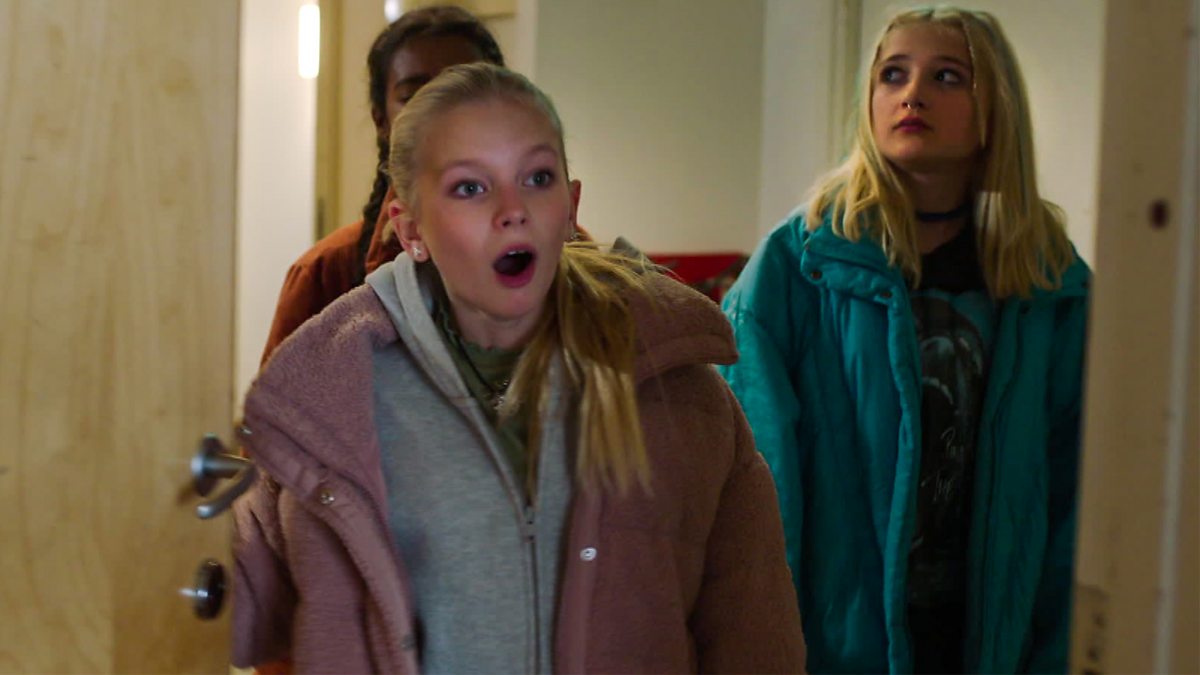 Glow - Series 1: 7. The Dream - BBC iPlayer