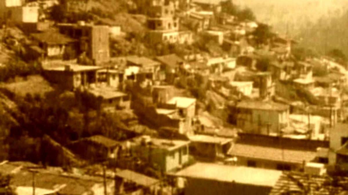 Life in the Favela of Rochina - Urban: Video playlist - BBC Bitesize