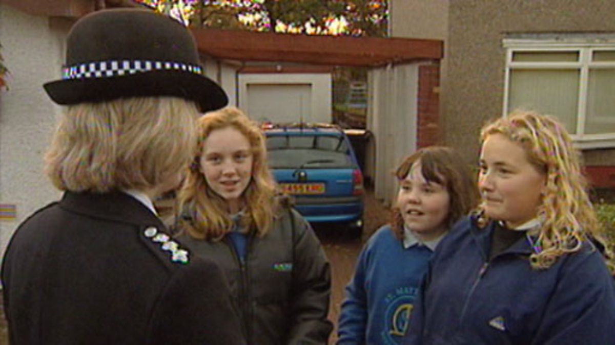 What are the challenges facing the police? - Social issues: Crime and ...