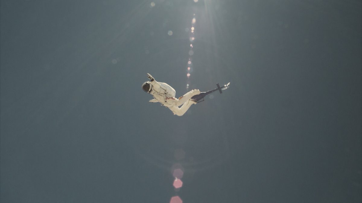 How physics helped with Felix Baumgartner’s free-fall - BBC Bitesize