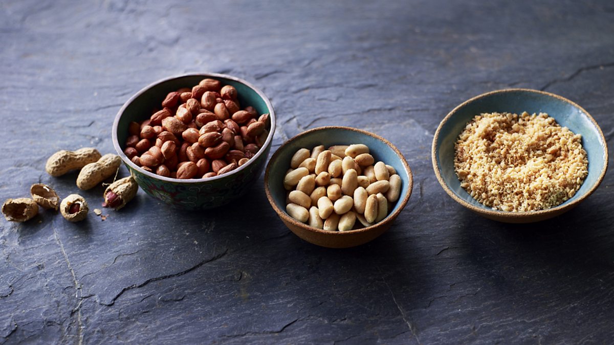 Labelling - Food allergy and food intolerance – CCEA - GCSE Home ...