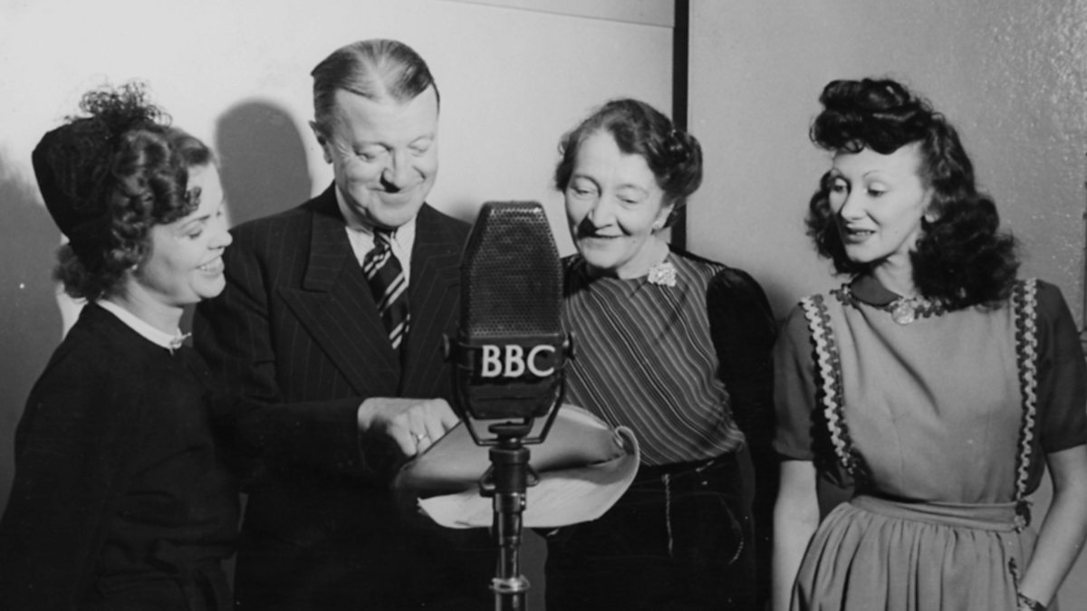 Propaganda posters and censorship - Keeping up morale - WJEC - GCSE ...