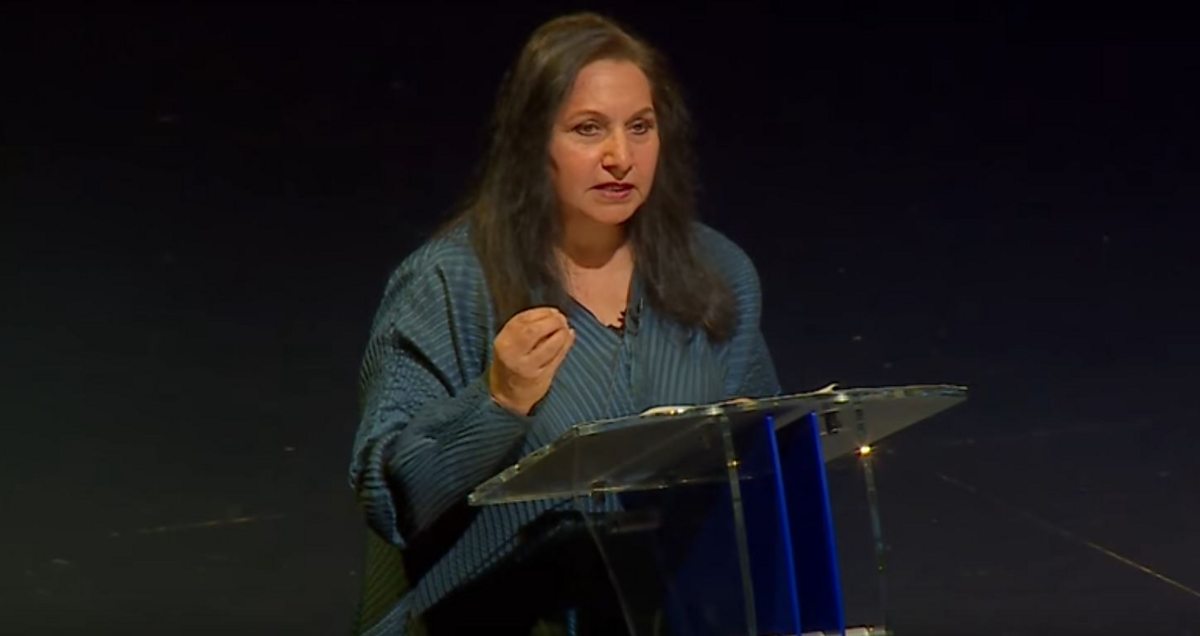 English Literature KS4 / GCSE: Imtiaz Dharker performs Honour Killing ...