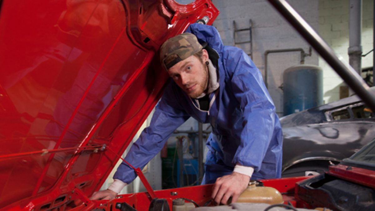 How to mix lacquer in the right ratio - Functional Skills - BBC Bitesize