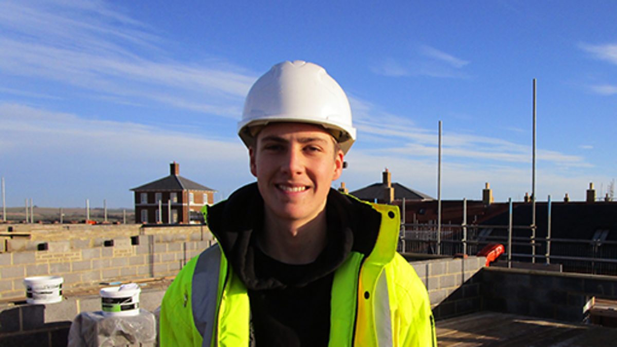 Measuring a wall - Functional Skills - BBC Bitesize