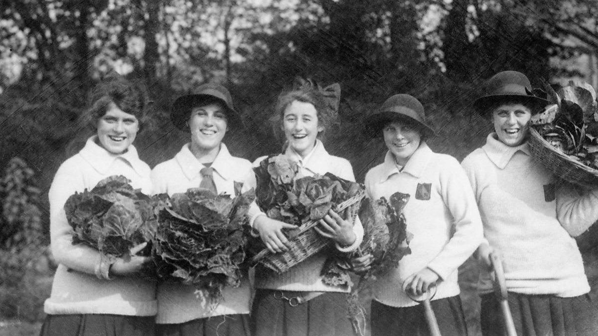 What did children do during World War One? - BBC Bitesize