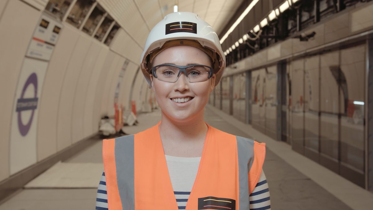 How to become an apprentice site engineer: Zoe's story - BBC Bitesize