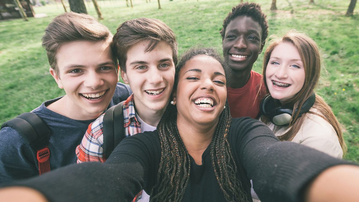 Vocabulary - describing people's appearances - Me, my family and ...