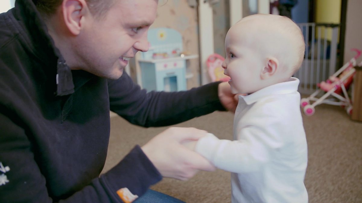 Tiny Happy People At Home: Let's Get Moving - 0-12 months - BBC Tiny ...
