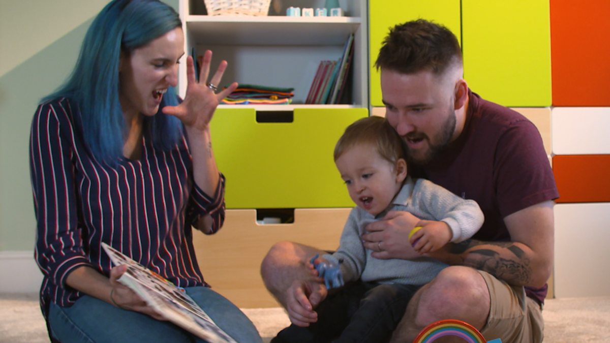 How can I develop language in a bilingual household? - BBC Tiny Happy ...