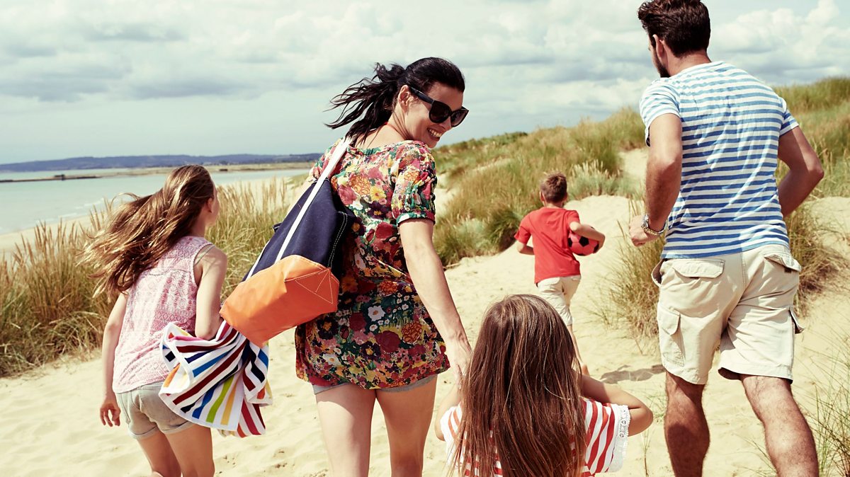 Quick and easy tips to switch to holiday mode - BBC Bitesize