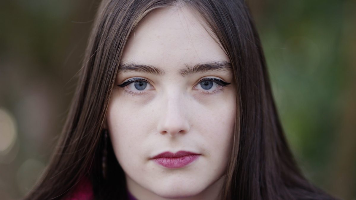 Dear Younger Me: Amy - BBC Bitesize