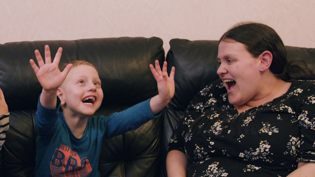 Wellbeing activities for children - BBC Tiny Happy People