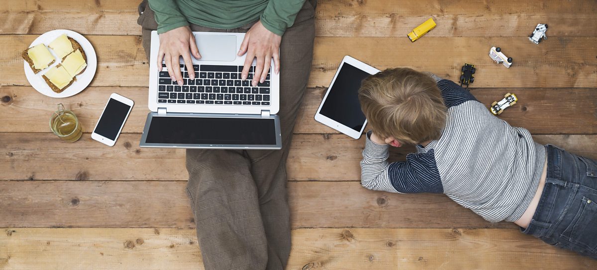 Online safety | parent article - BBC Bitesize