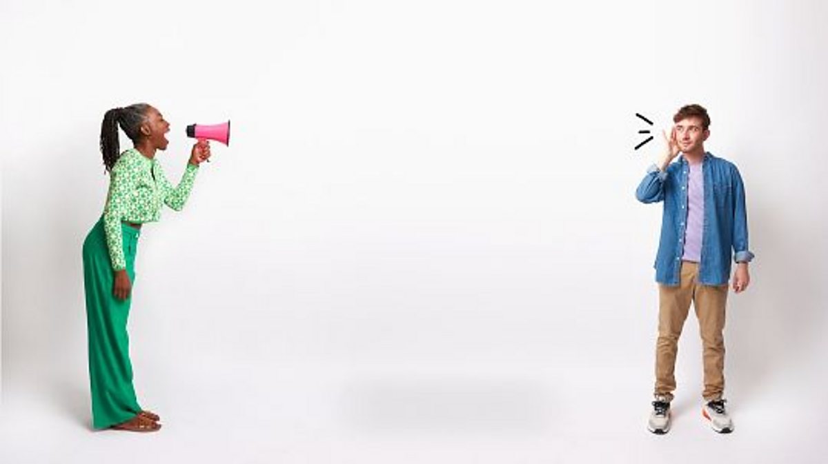 The human ear and uses of sound waves guide for KS3 physics students ...