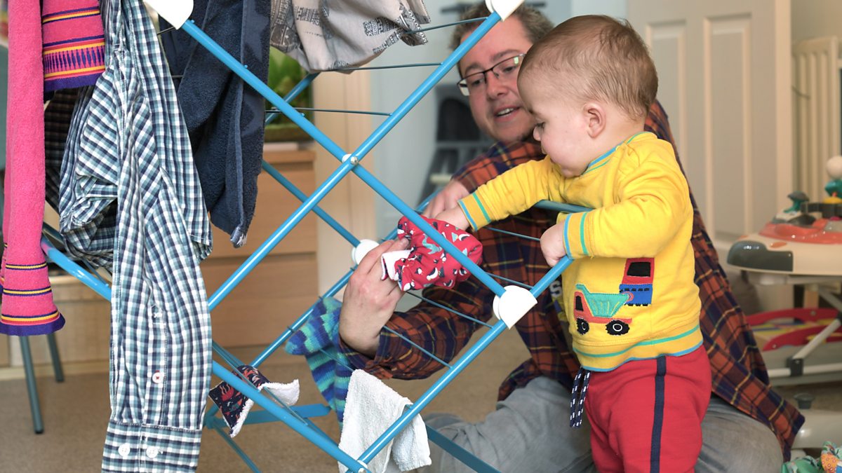 Babies love washing lines - sensory activity for babies - BBC Tiny ...