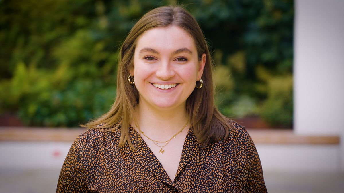 How to become a social brand manager: Maddy’s story - BBC Bitesize