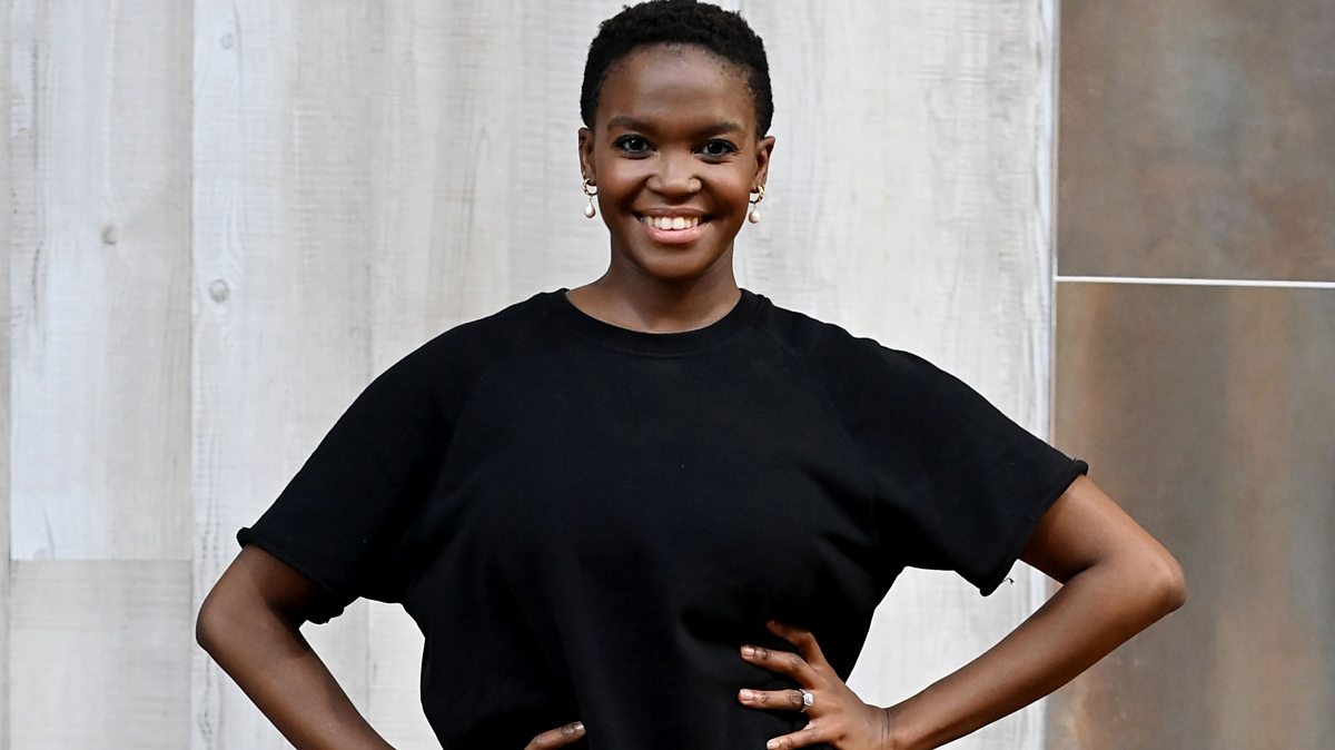 Oti Mabuse | Mental health and wellbeing | Moodboosters - BBC Bitesize