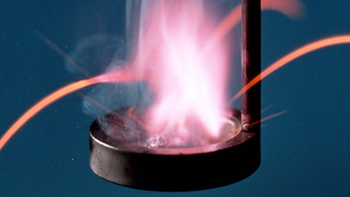 Alloys - Metals and alloys - AQA - GCSE Combined Science Revision - AQA ...