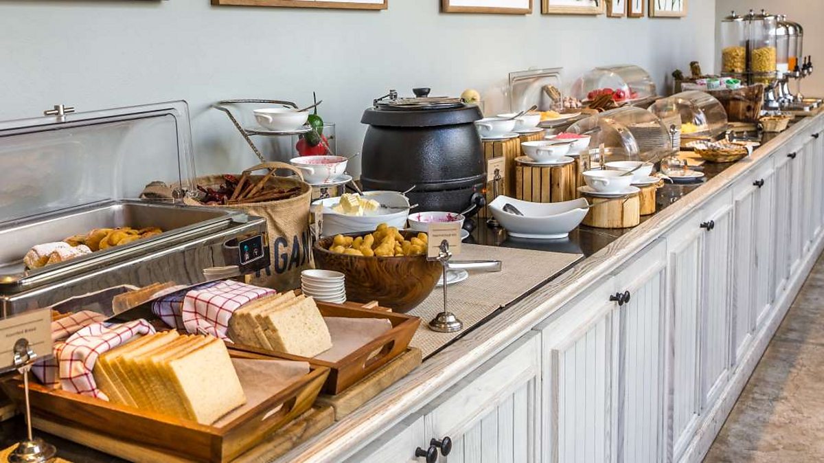 Menu planning factors - Menu planning and types of service - GCSE ...