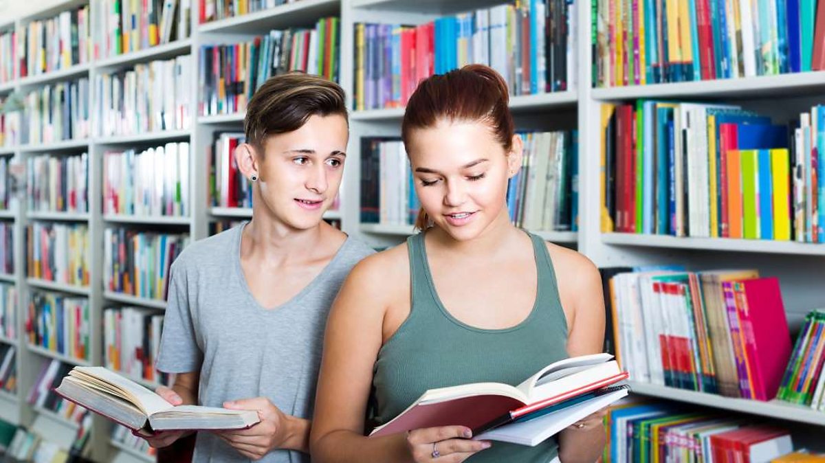 Using demonstrative pronouns - Demonstrative pronouns - celui - Higher ...